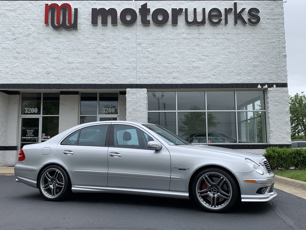 Mercedes Benz E55 Amg